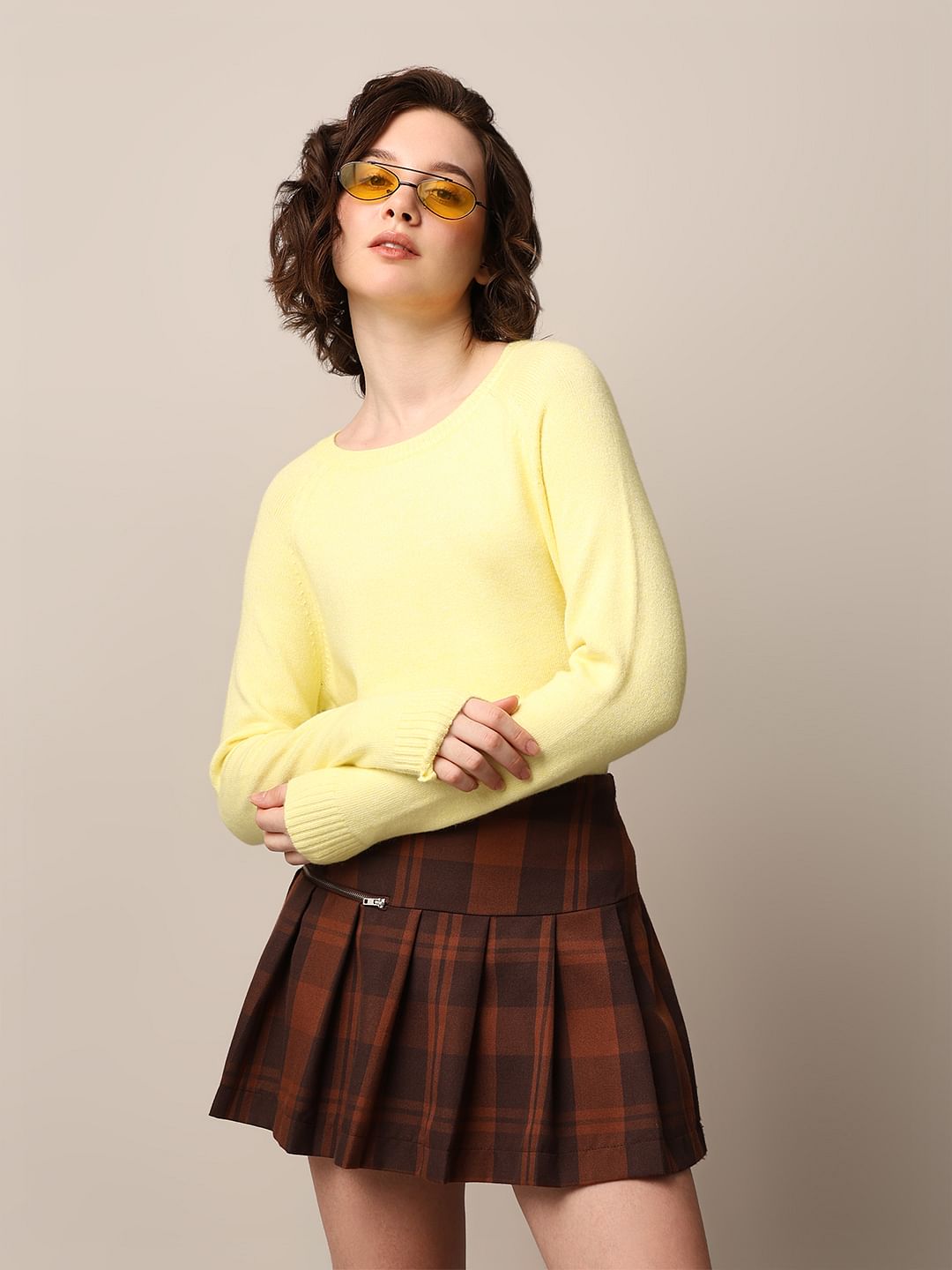 Yellow Raglan Sleeves Pullover